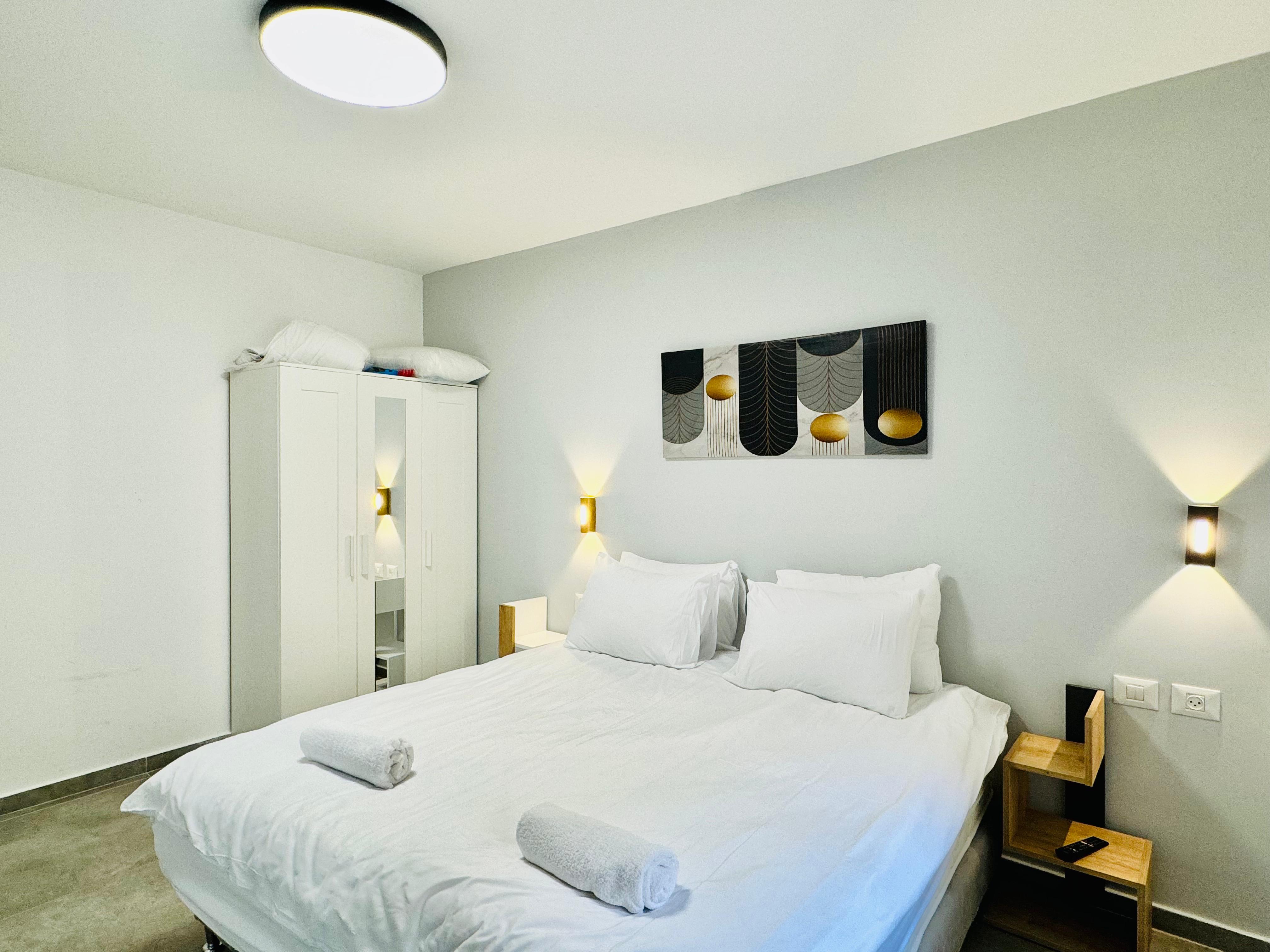 Emek Refaim 3 bedroom - Apartment View - Rentals of Distinction