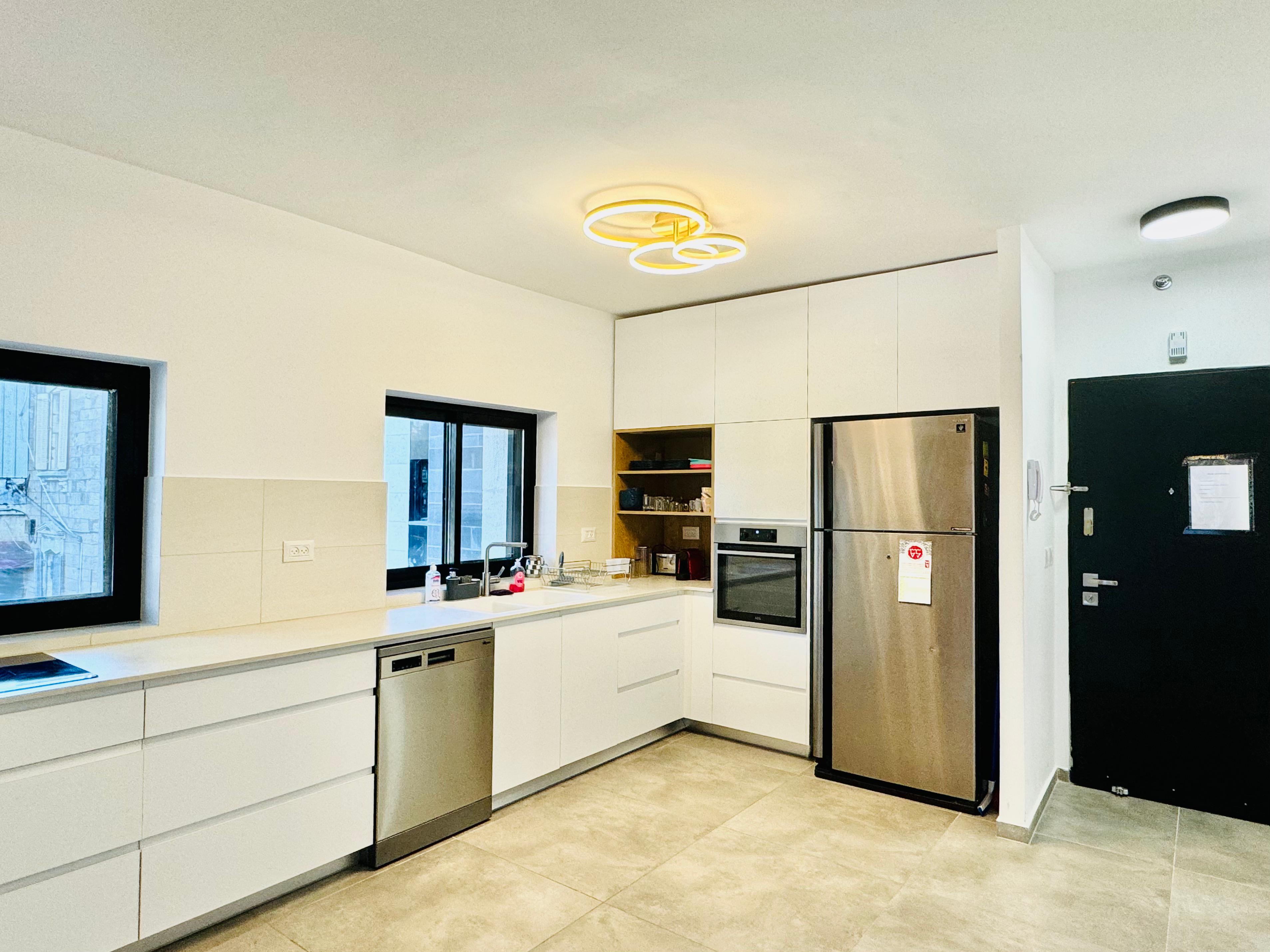 Emek Refaim 3 bedroom - Apartment View - Rentals of Distinction